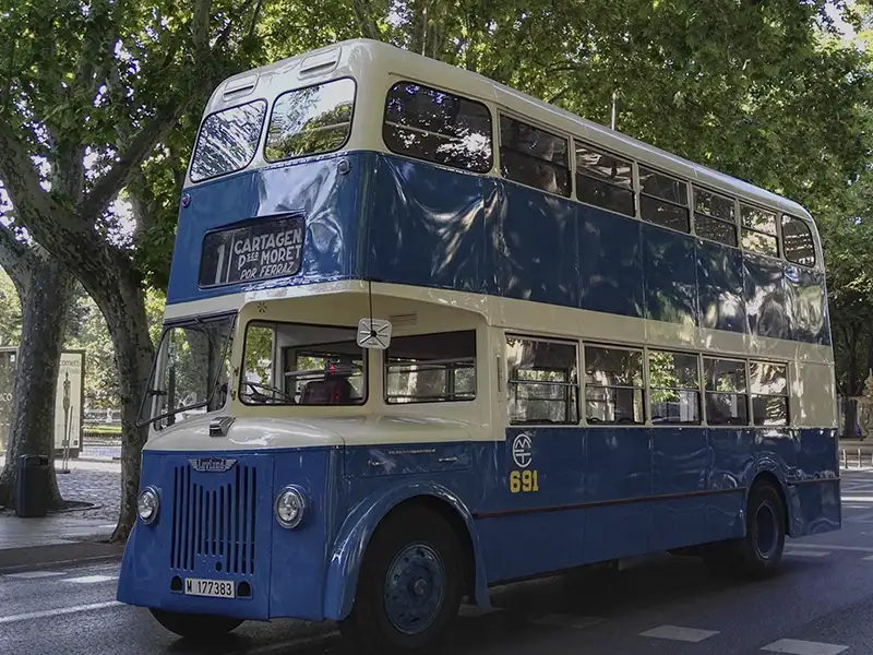 ¡Explora el Museo de Autobuses EMT de Madrid!